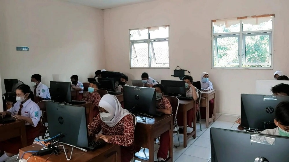 SIMULASI KEGIATAN AKM